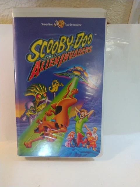 SCOOBY-DOO AND THE Alien Invaders Clamshell VHS Video 2000 Fast ...