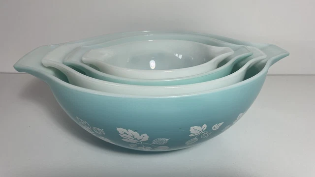 VINTAGE PYREX JAJ 4 x Cinderella Turquoise & White Gooseberry Pattern £ ...