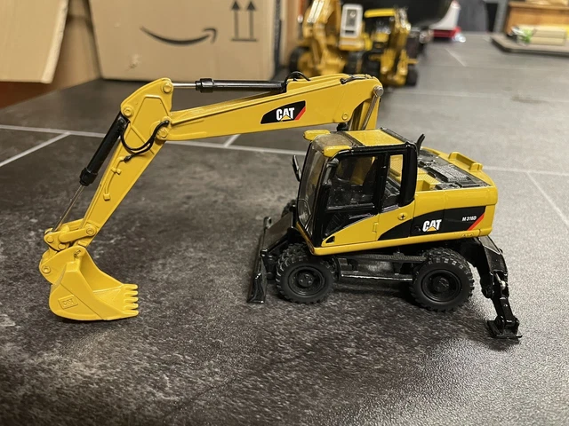 1:50 CATERPILLAR CAT M316D Mobilbagger Bagger Radbagger Diecast Model ...