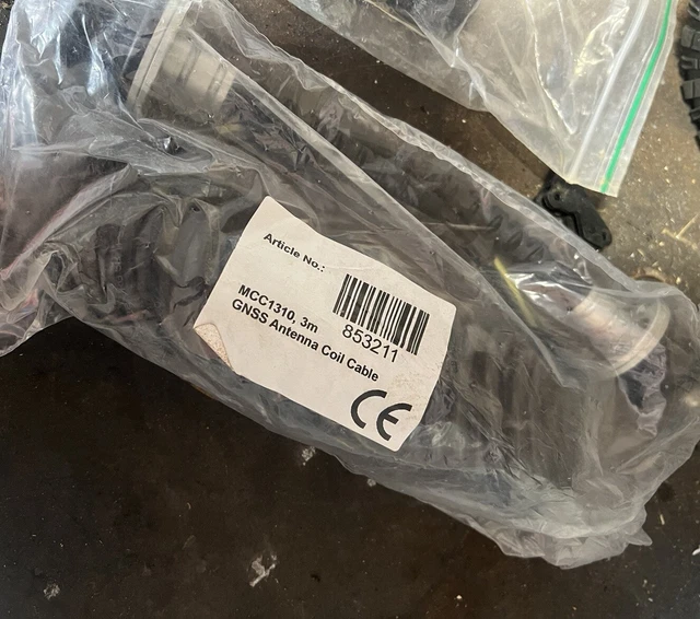 LEICA GPS CABLES For Dozer GNSS MC1 £29.00 - PicClick UK
