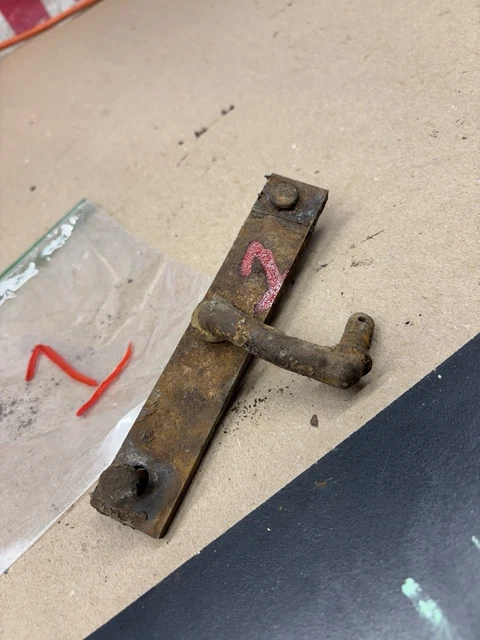 CHEVROLET GMC TRUCK SM465 SM 465 NP205 FIGURE 8 Shifter Linkage 67 69 ...
