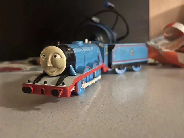 TOMY/TRACKMASTER THOMAS AND Friends Locomotive Plarail Gordon £25.73 ...