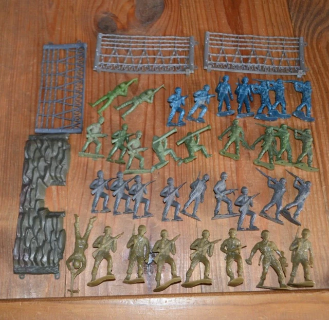 VINTAGE MPC PLASTIC Army Men GI Toy Soldier Lot 1950s 1960's $39.95 ...