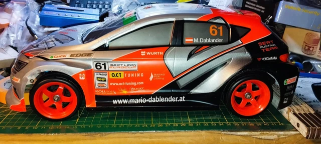 SEAT LEON LACKIERT/BEDRUCKT + Bausatz Tamiya TT-01E Radsatz rot/orange ...
