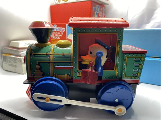 ORIGINAL CIRCA 1960S? WALT DISNEY PINOCCHIO MODERN TOYS CO. TIN TRAIN ...