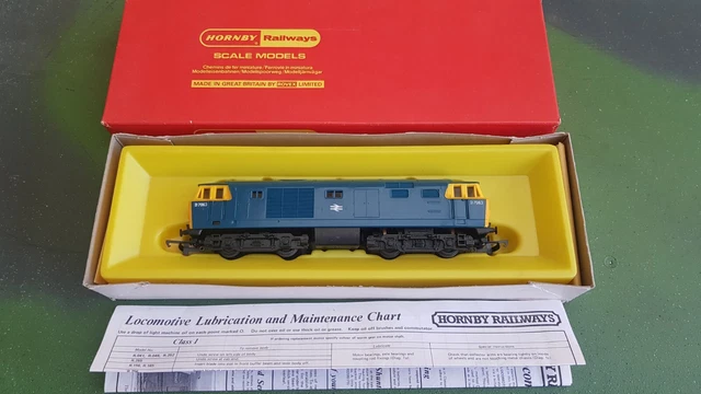 HORNBY OO GAUGE R758 Class 35 Hymek, D7063, BR blue, pristine, boxed ...