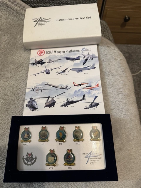 ROYAL SINGAPORE AIR Force RSAF Commemorative Badge Set 40 Anniversary ...