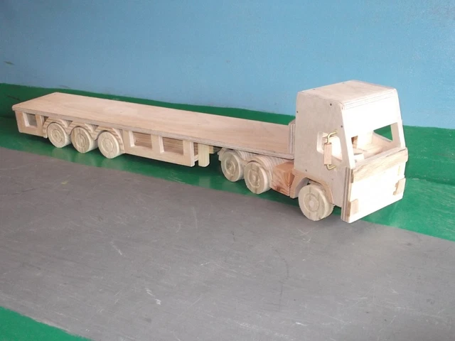 1:32ND VOLVO FH Artic Flatbed Wooden Model Truck £29.00 - PicClick UK 1:32ND VOLVO FH Artic Flatbed Wooden Model Truck £29.00 - PicClick UK