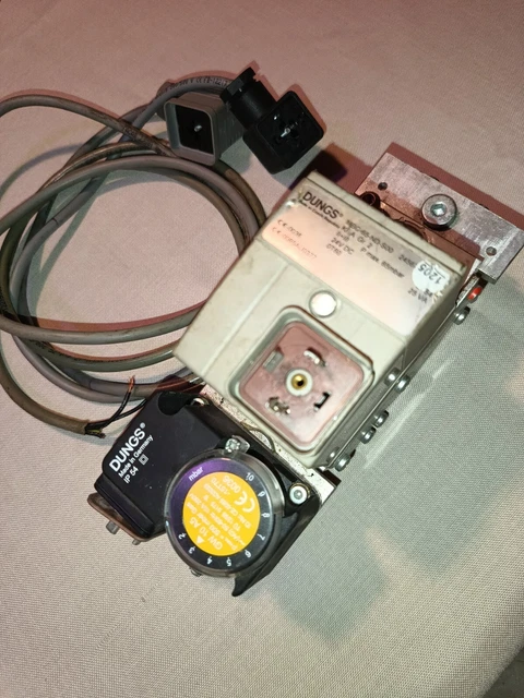 GASARMATUR GASSTRECKE DUNGS MBC-65-ND-S00 24v DC Gebraucht EUR 54,50 - PicClick DE