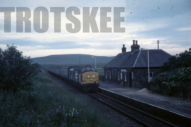 35MM SLIDE BR British Railways Diesel Loco Class 37 37415 Scotscalder ...