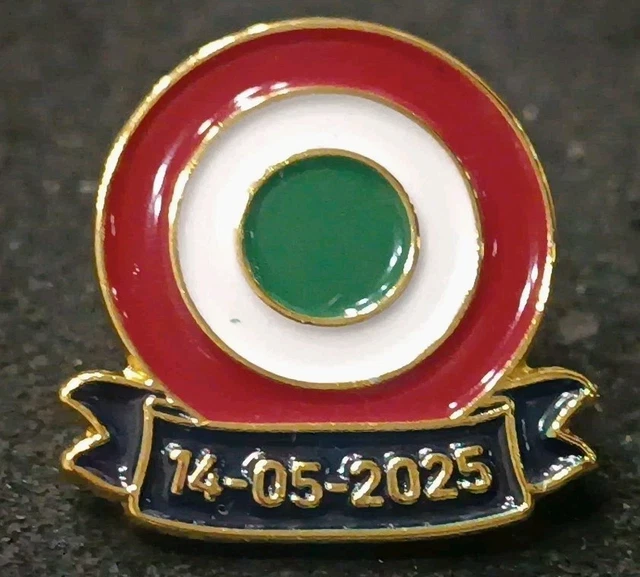 SPILLA PINS DISTINTIVO Stemma Simbolo Badge Logo Crest Club Bologna ...