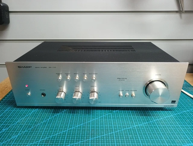 VINTAGE SHARP SM-1144 Stereo Amplifier Silver Solid state integrated ...
