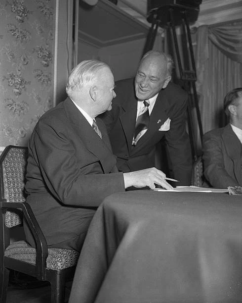 HILTON HOTEL CORPORTION Conrad Hilton new boss of the Waldorf-Asto ...