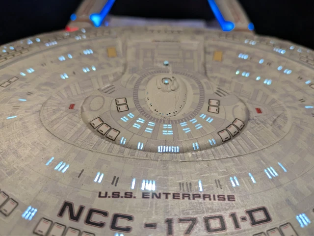 USS ENTERPRISE NCC-1701-D, Star Trek, 1/1400 Scale, Starship, Model Kit ...