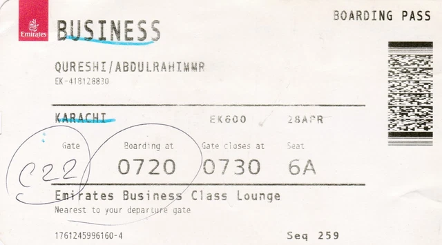 CARTE D'EMBARQUEMENT EN Classe Affaires Emirates Airlines Uae. Lot V ...