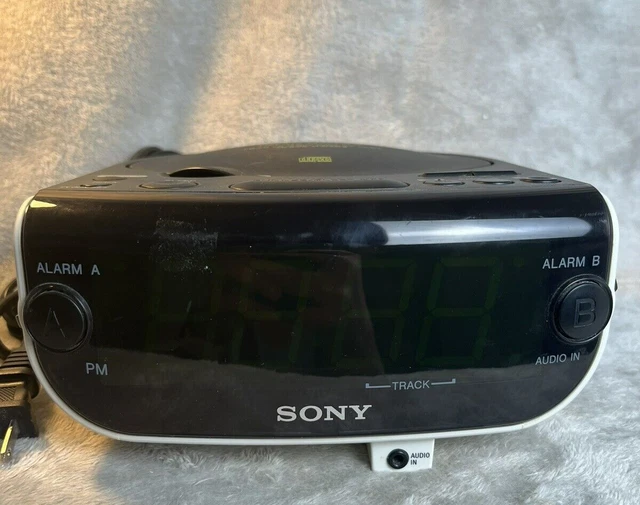 SONY DREAM MACHINE ICF-CD815 Dual Alarm LED Clock FM AM Radio Stereo CD ...