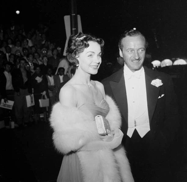DAVID NIVEN AND Wife Hjordis Genberg Attend The Oscars 1 1958 Old Photo ...