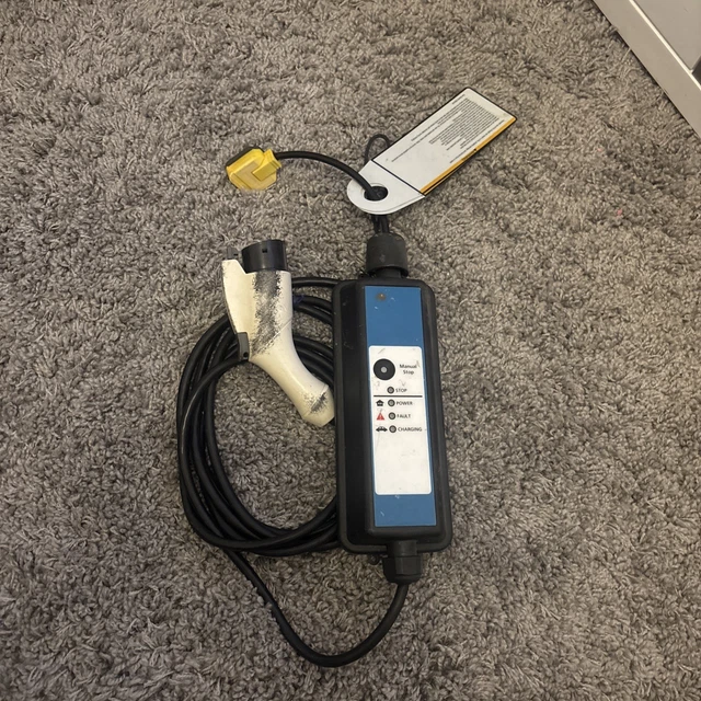 GENUINE YAZAKI MITSUBISHI Outlander PHEV EV Charger Charging Cable 240v ...