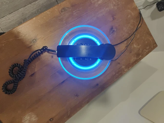 BUSH SHEILA SPACE Age Style Dialog Push Button Blue Neon Telephone ...