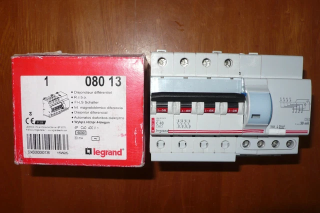 DISJONCTEUR DIFFERENTIEL 4POLES 40A 30mA TETRAPOLAIRE 40AMPERE 4P. LEGRAND TRI/N EUR 109,00 ...
