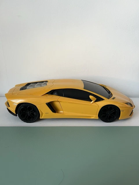 REMOTE CONTROL X Street Lamborghini Aventador 1:24 Spares Or Repair £9. ...
