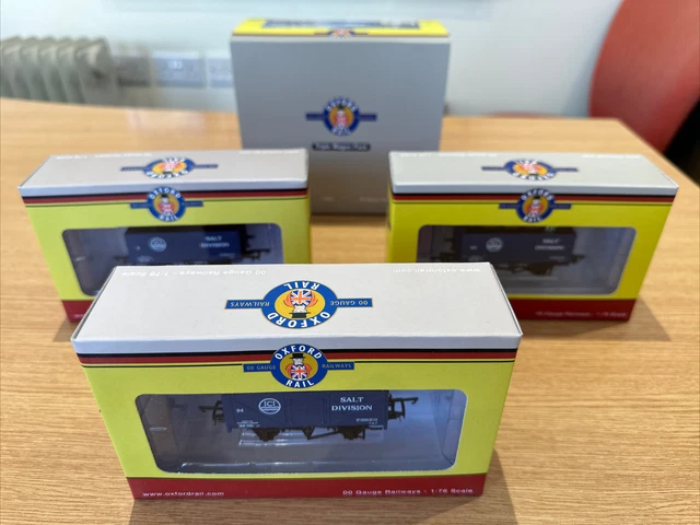 OXFORD RAIL 'OO' GAUGE GV6020 'ICI SALT' 7 PLANK Triple WAGON PACK ...