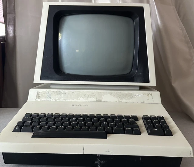 VINTAGE COMMODORE PET Computer 8032 $400.00 - PicClick CA