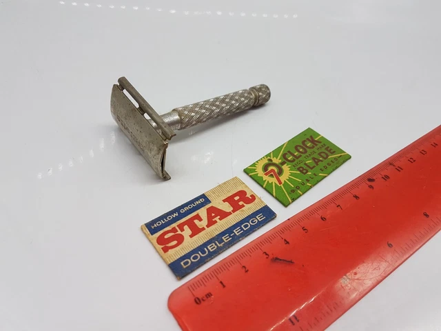 VINTAGE GILLETTE METAL Safety Razor With Star & 7 O-clock Blades Lot No ...