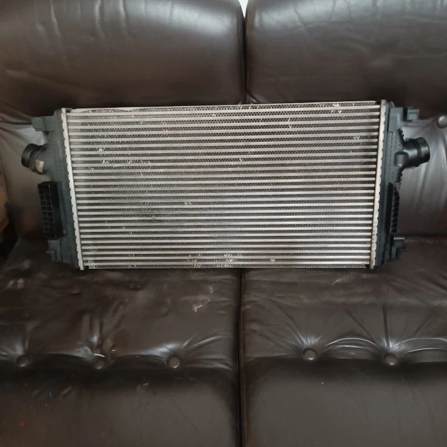 OPEL ASTRA J 13267647 Radiateur Refroidisseur intermédiaire 2.00 ...