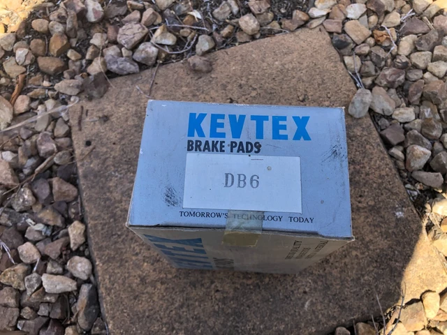 FRONT BRAKE PADS For Holden Hq Hj Kingswood Premier Monaro Leyland P76 ...