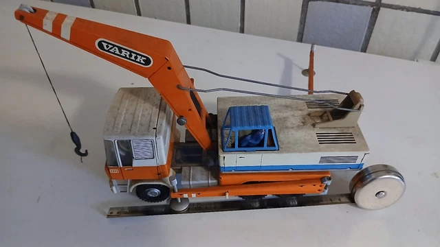 DDR OSTALGIE SPIELZEUG Kranfahrzeug Kranwagen Laster Dachbodenfund Alt ...