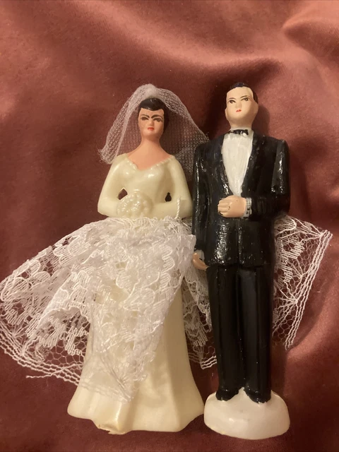 VINTAGE WEDDING CAKE Toppers Plastic Bride & Groom Retro Cake Toppers ...