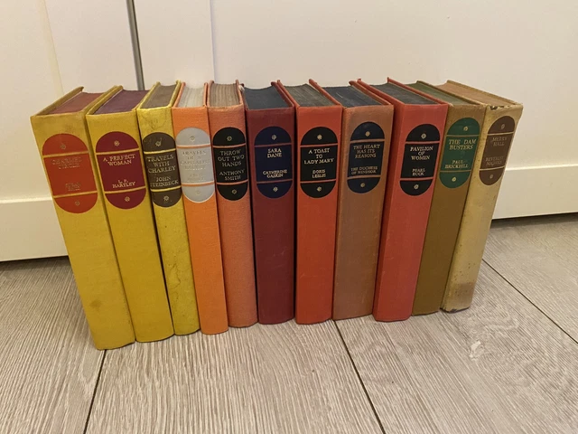 REDUCED *VINTAGE BOOKS: Companion Book Club; 1950s and 1960s Job Lot £ ...