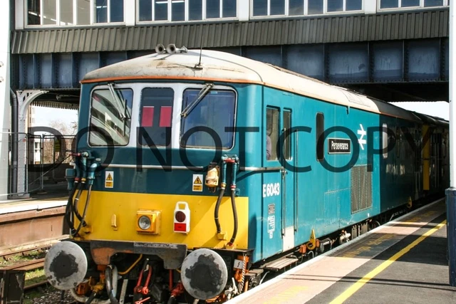 UK DIESEL TRAIN Railway Photograph Of Class 73 73136 Loco. (Rm73-203) £ ...