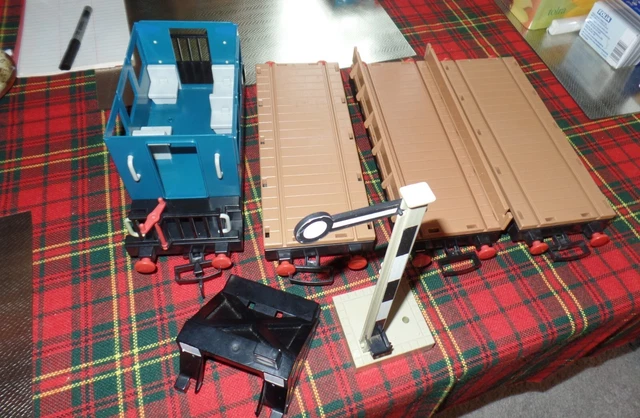 PLAYMOBIL - 4 Wagons de train, 4100, 4104 et 4352 et 4353 EUR 50,00 - PicClick FR