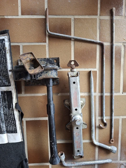 FORD FALCON XH AU BA BF AU FG Ute Spare Wheel Carrier Winch Bar Jack ...