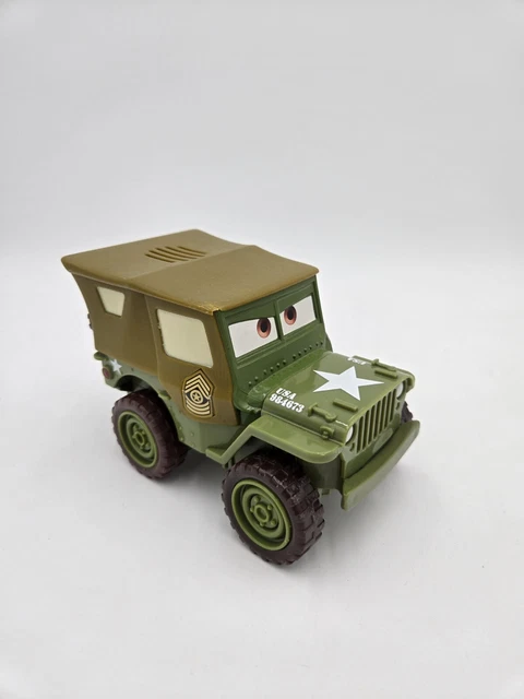 2007 MATTEL SHAKE 'n Go Sarge Car Disney Pixar Cars Talking Works Toy £ ...