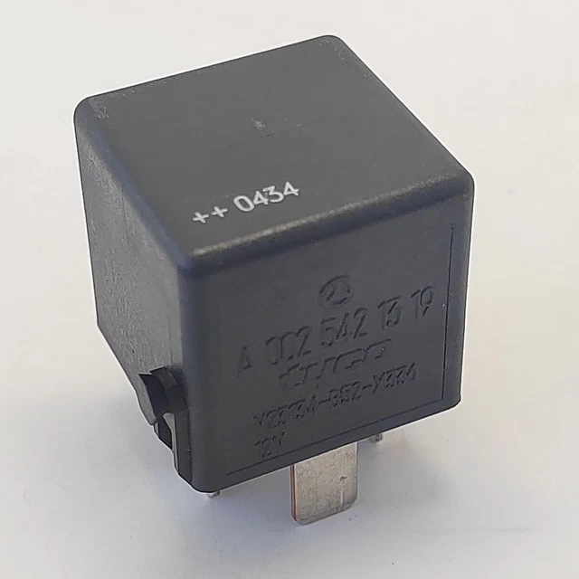 GENUINE MERCEDES-BENZ BLACK Relay Tyco Oem A 0025421319 Realoem V23134 ...