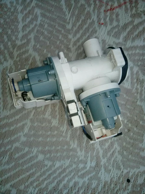 SAMSUNG WASHING MACHINE Drain/recirculation pump DC61-02271A DC31 ...