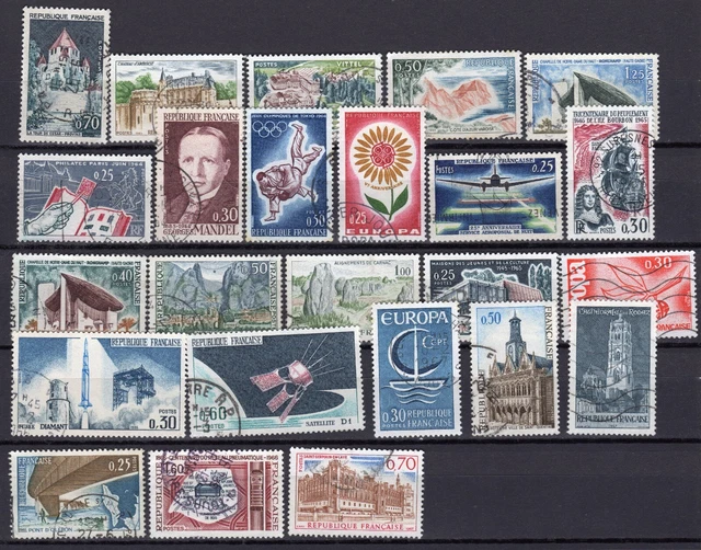 TIMBRES DES ANNÉES 1960 - Lot de 24 timbres oblitérés, lot 3 EUR 1,68 ...