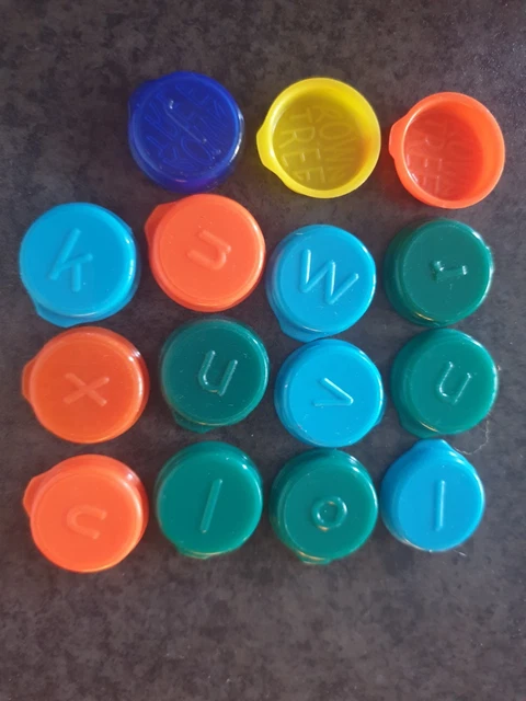 15 VINTAGE PLASTIC Smarties Lids - Rowntrees £12.92 - PicClick UK