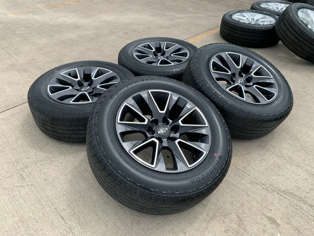 20& CHEVY TAHOE Silverado OEM wheels rims GMC Yukon 5919 tires 2022 ...