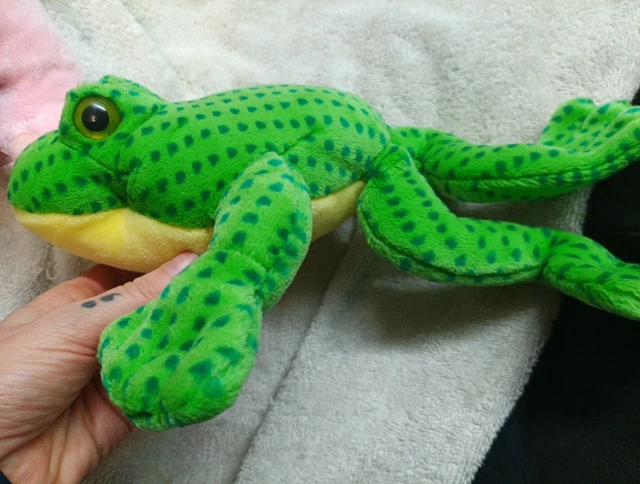 DAKIN FROG WITH Croak Rattle Sound 1998 Plush Soft Toy Stuffed Animal ...
