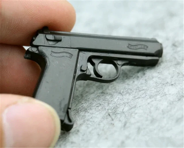 1/6 SCALE PPK Pistol Model for Action Figures EUR 15,59 - PicClick FR