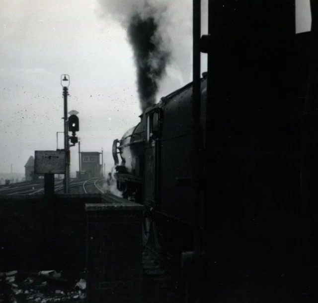 VINTAGE TRAIN PHOTOGRAPH 46155 4-6-0 Lancer steam locomotive railway ...