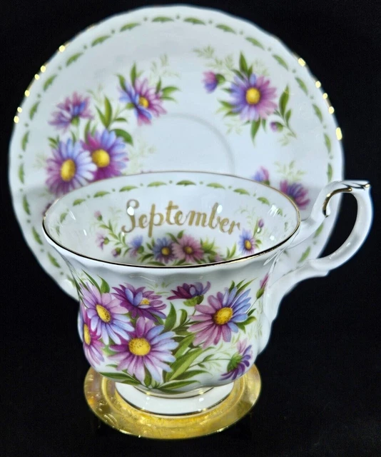ROYAL ALBERT FLOWER of the Month SEPTEMBER Michaelmas Daisy Tea Cup ...
