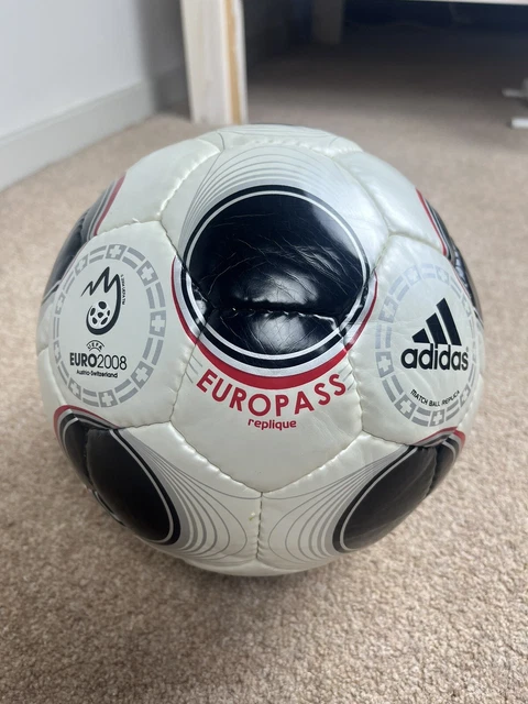 ADIDAS EURO 2008 Europass Replique Official Match Ball Replica Size 5 ...