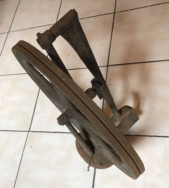 ANTIQUE WATCHMAKER'S JEWELLER'S Lathe Flywheel Kick Fly Wheel Treadle ...