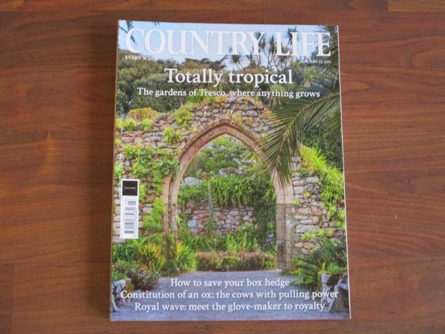 COUNTRY LIFE MAGAZINE x 3 All January 2024 - Wedgewood, Tresco Gardens ...