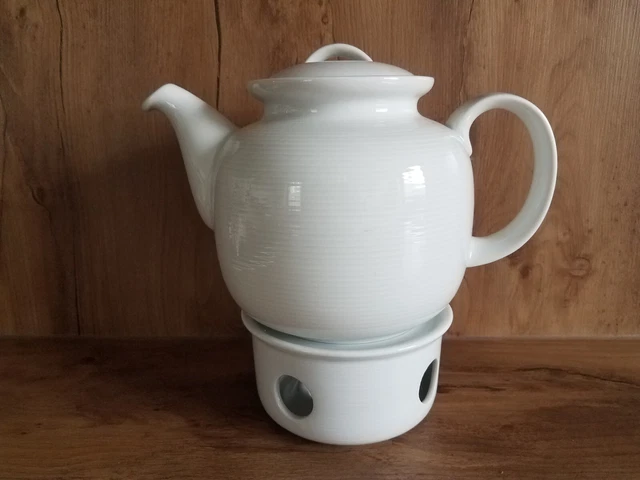 Teekanne Mit Stovchen Wei